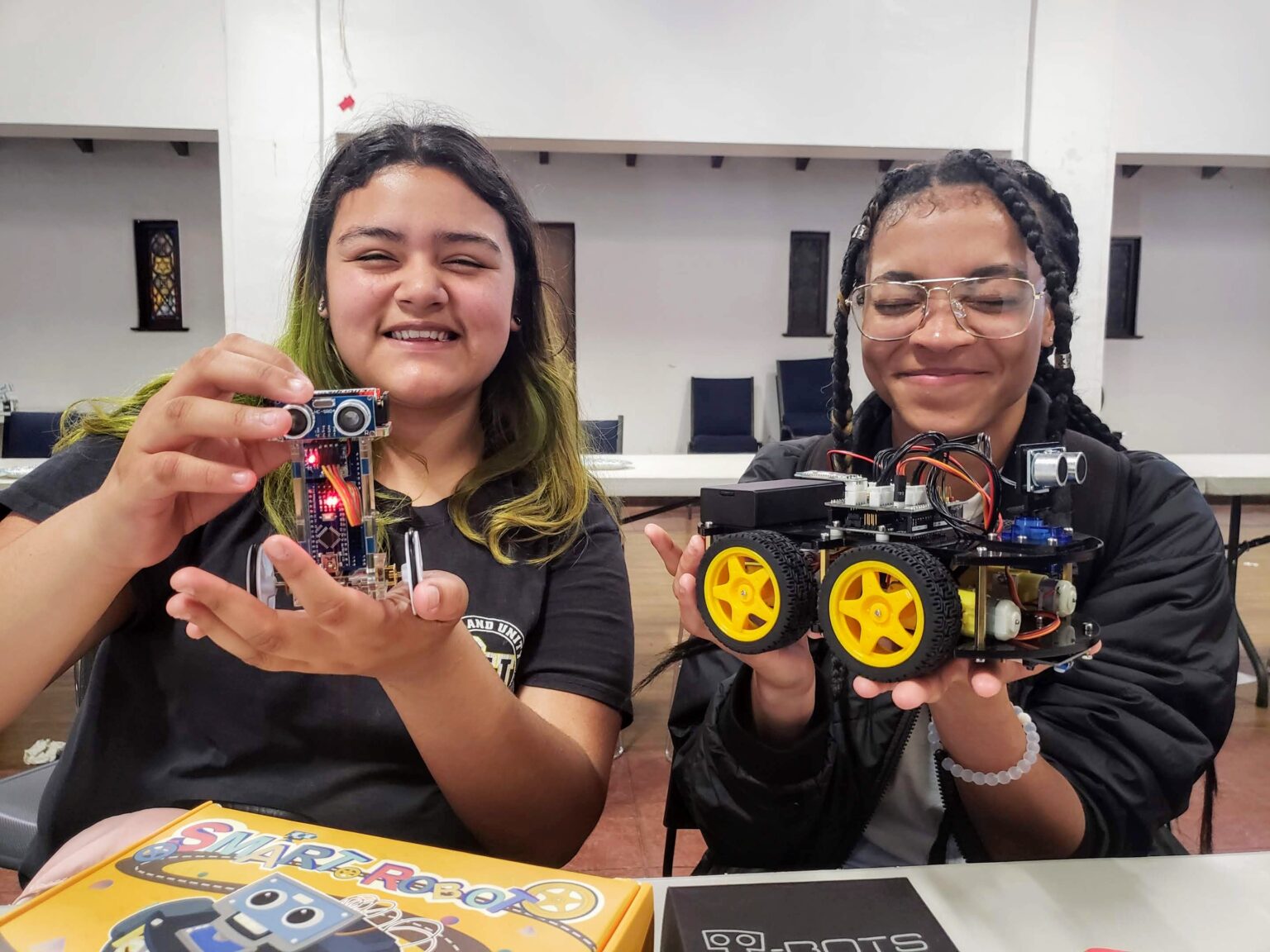 Information Technology & Digital Media Academy - Oakland Unity High School